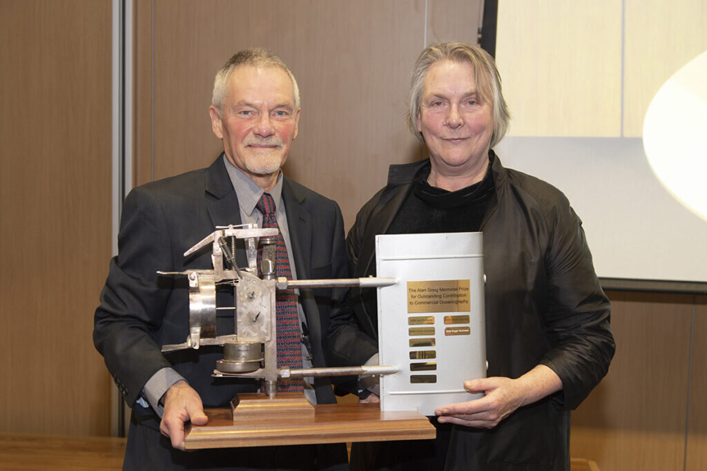 SUT Awards Those Who Discovered Shackleton’s ‘Endurance’ | SUT ...